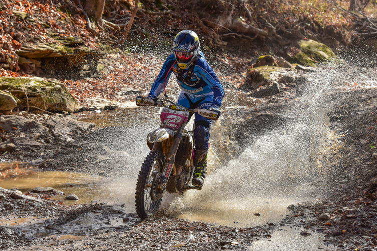 Josh Strang wins Ironman GNCC - Transmoto