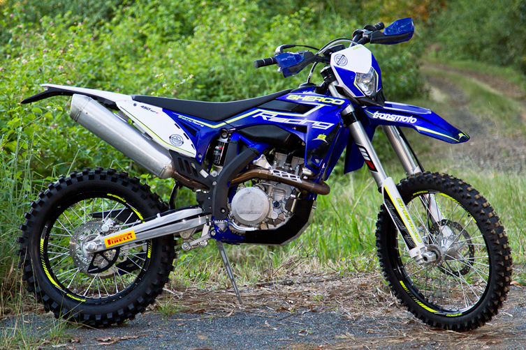 5 Reasons Sherco's 450SEF-R Rocks Stock - Transmoto