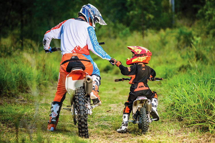 Celebrate Christmas With KTM - Transmoto