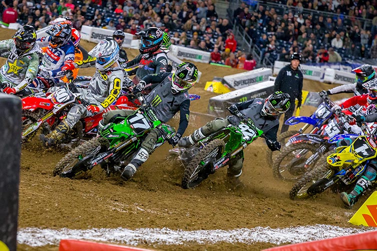 🎥 Dirt Shark – 2018 San Diego SX - Transmoto