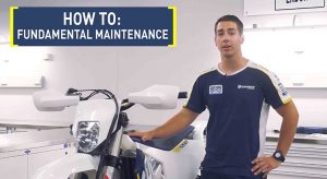 How-To: Fit a 2T Ignition Map Switch - Transmoto