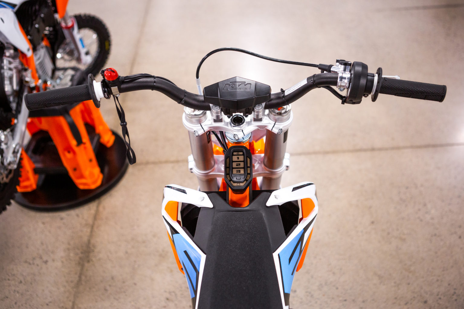 In-Detail: KTM's SX-E 5 (Electric-Model) - Transmoto