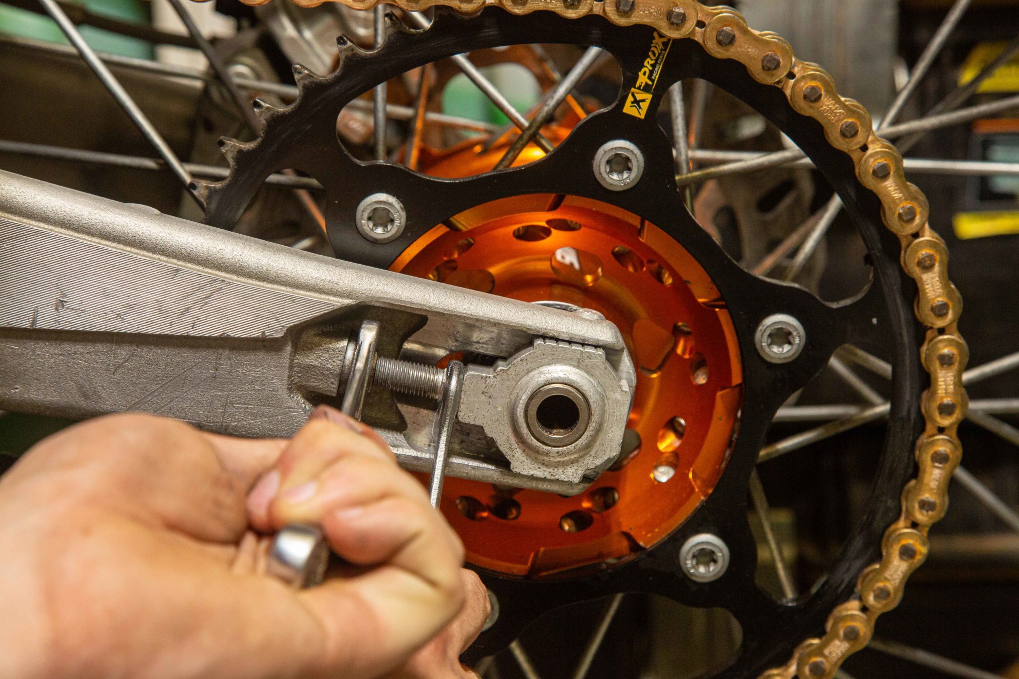 DIY: Chain & Sprocket Replacement - Transmoto