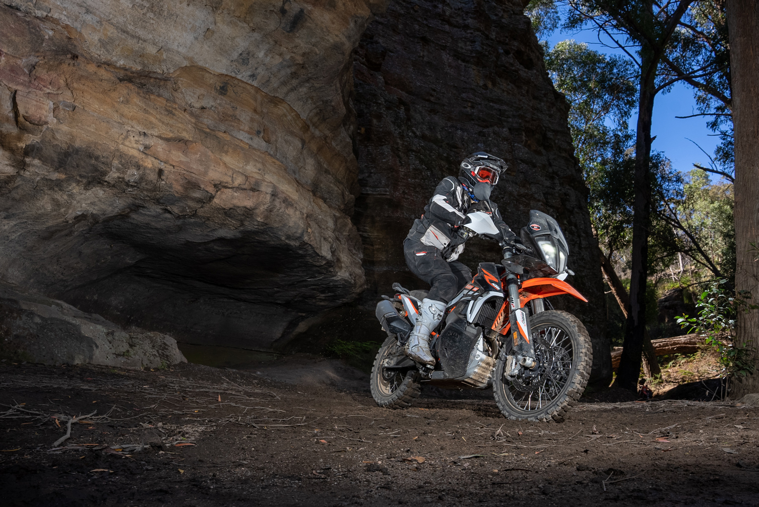 KTM 890 Adv R vs KTM 790 Adv R - Transmoto