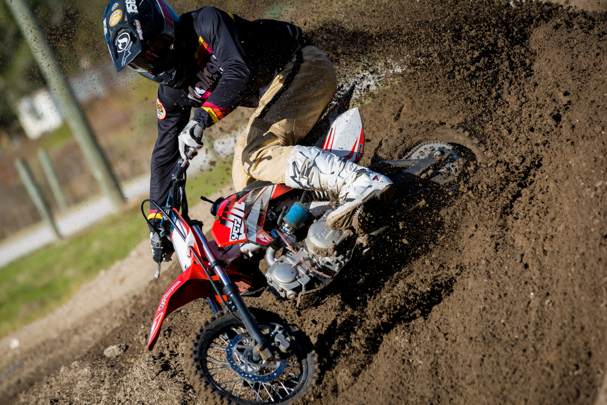 YCF REVEALS ALL-NEW LITE F110R MODEL - Transmoto