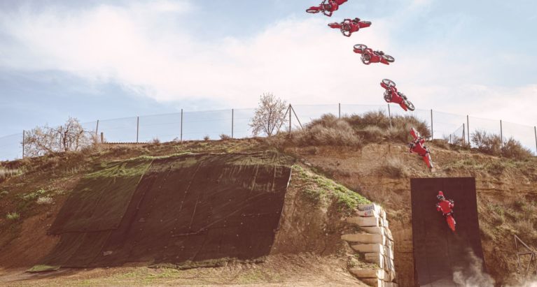 NAVAS PETIT: THE UNKNOWN X GAMES MEDALLIST - Transmoto