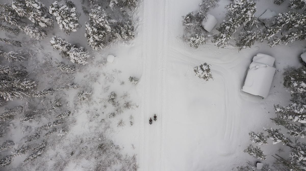 RIDING SUB-ZERO, PART 2: THE ARCTIC CIRCLE - Transmoto