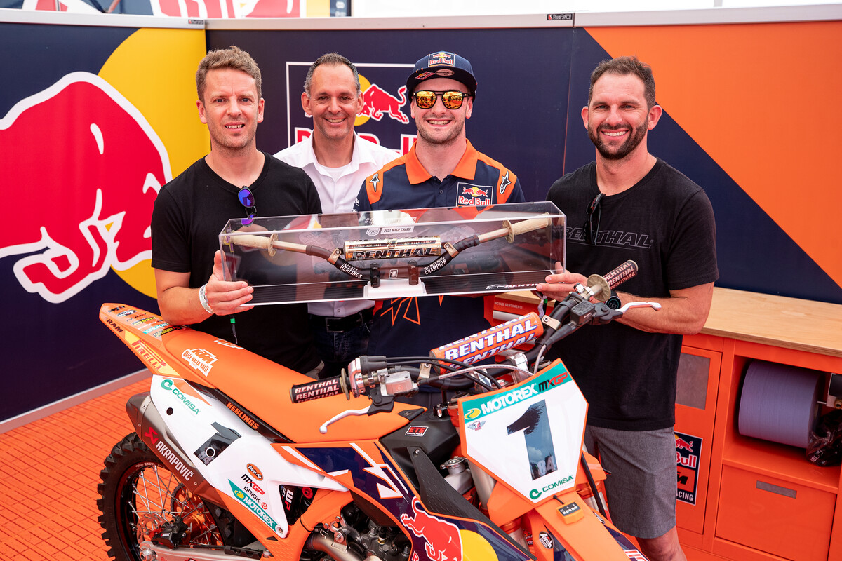 Herlings & KTM Create History - Transmoto