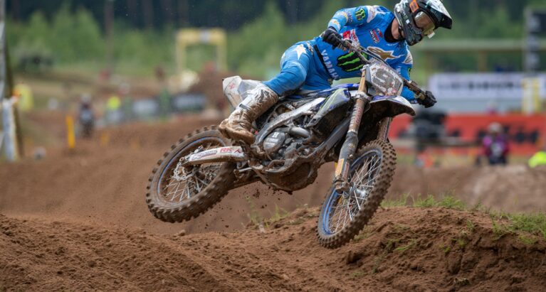 VIDEO: JEREMY SEEWER MXGP ORIGIN-AL. EP1 - Transmoto