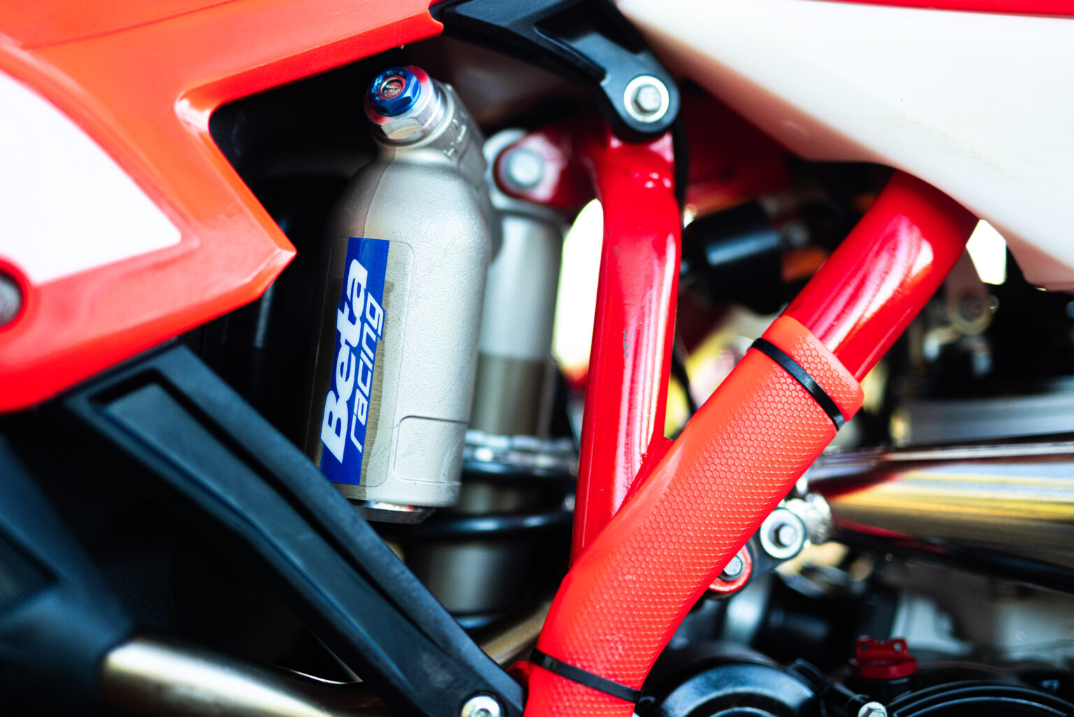 Tested: Beta RX300 Two-Stroke - Transmoto