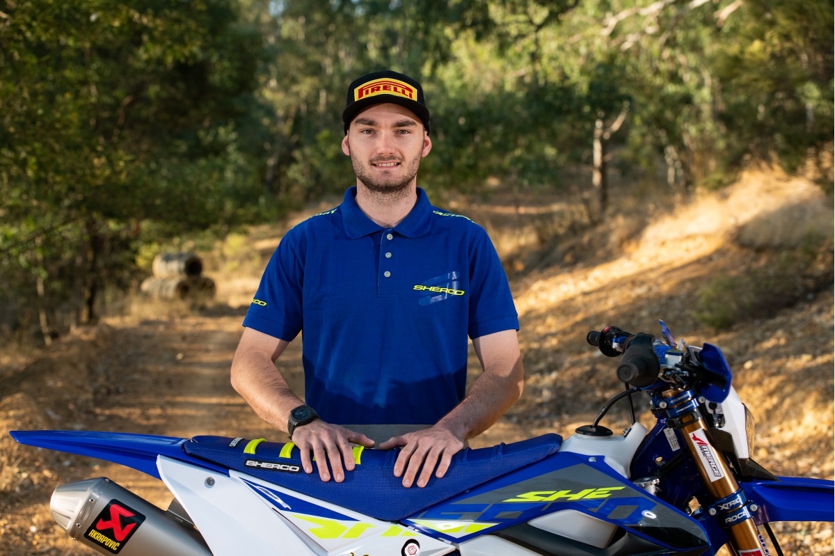 JONTE REYNDERS RE-SIGNS WITH SHERCO - Transmoto