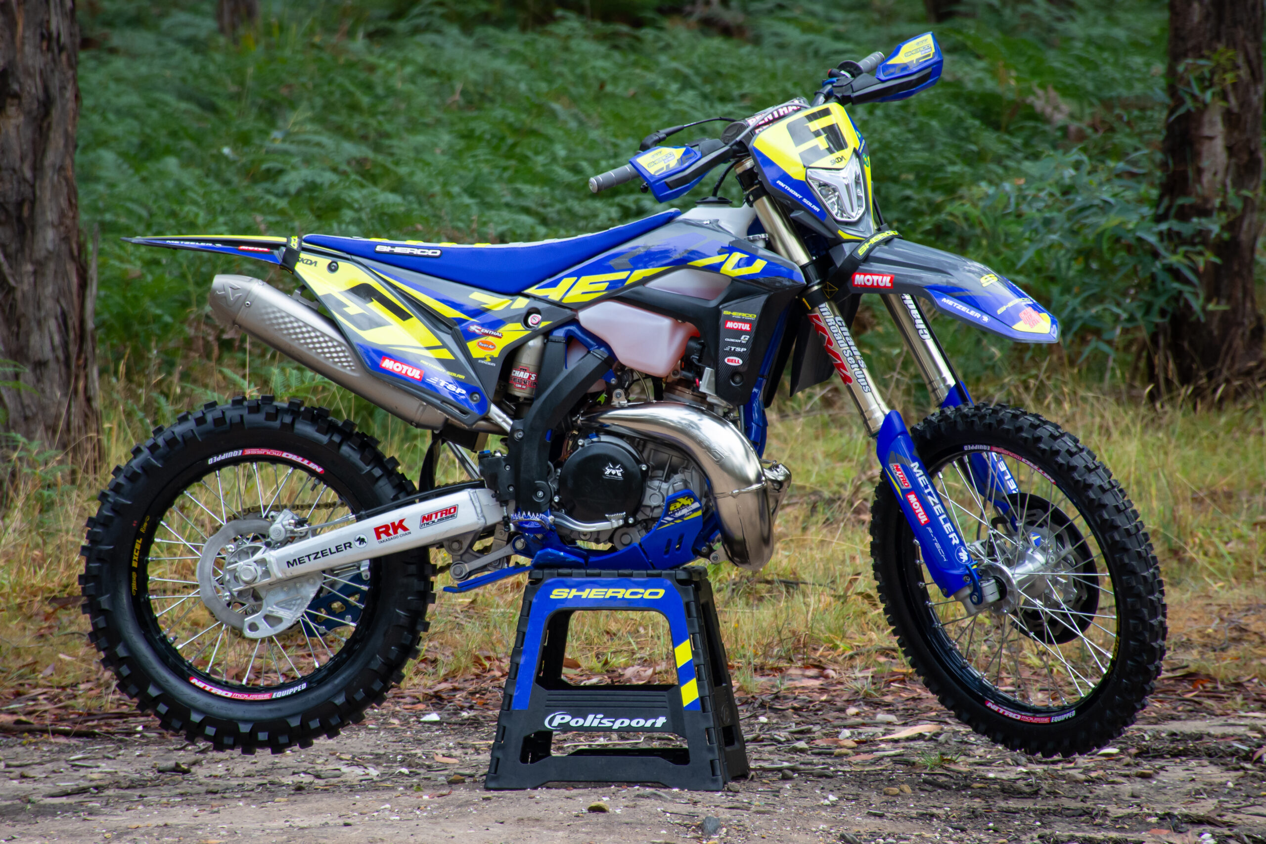 INSIDE ANTHONY SOLAR’S FACTORY SHERCO - Transmoto