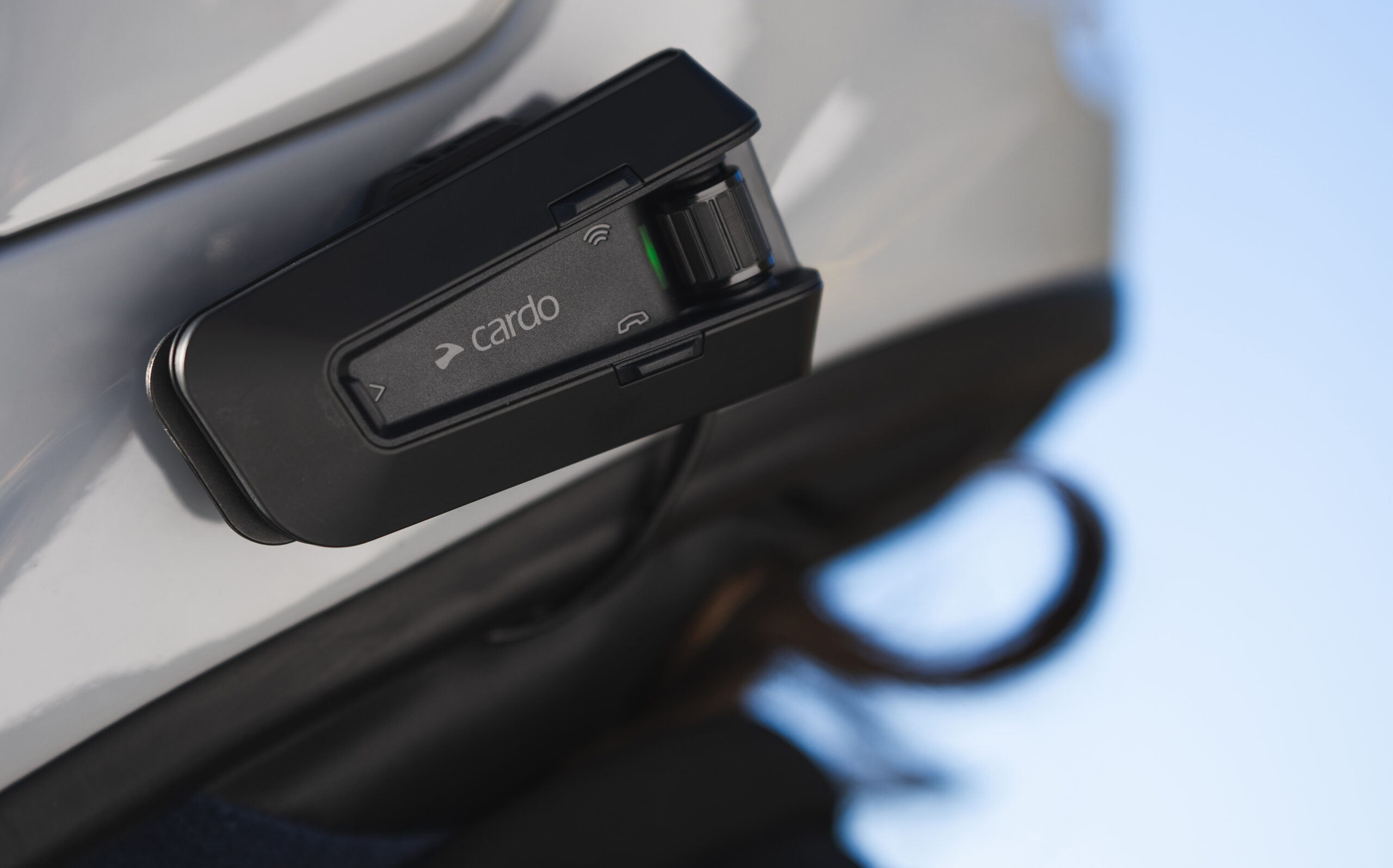 PRODUCT SPOTLIGHT: CARDO PACKTALK PRO - Transmoto