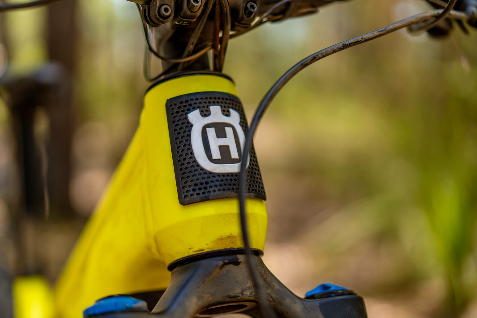 eBike Review: Husqvarna Hard Cross HC5 - Transmoto