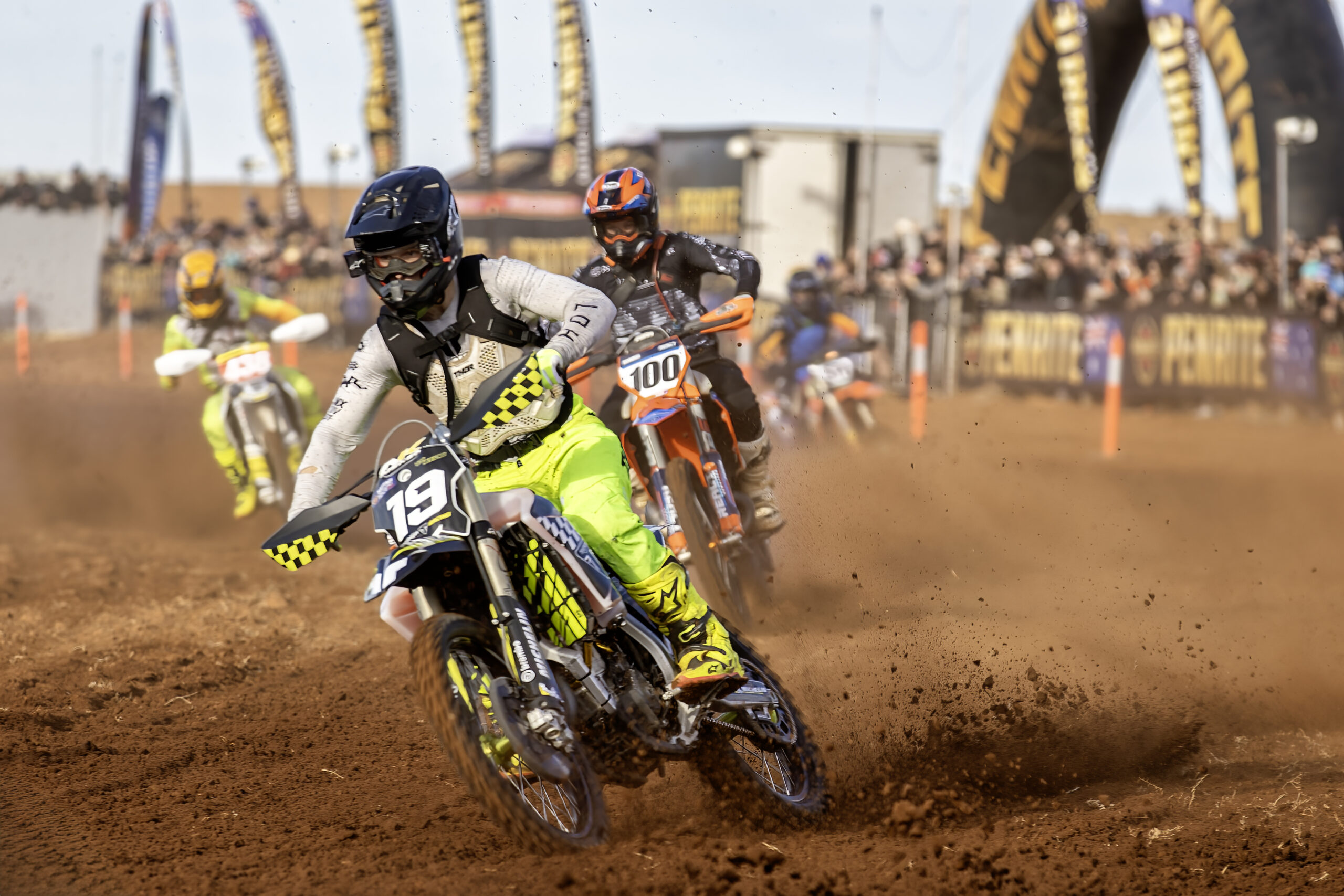 TRIUMPH CLAIMS HATTAH CLASS-WIN - Transmoto