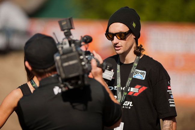 5 Minutes with Josh Hansen - Transmoto