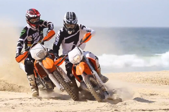Riding the High - KTM 300 EXC vs 450 EXC - Transmoto