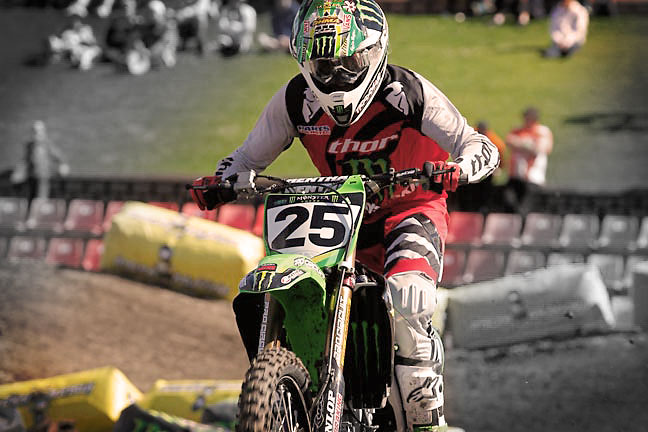 Transmoto talks with Josh Hansen at SuperX R1 - Transmoto