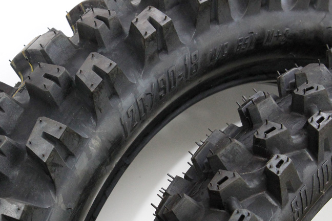 Motoz's Rick Atkinson talks Tyres - Transmoto