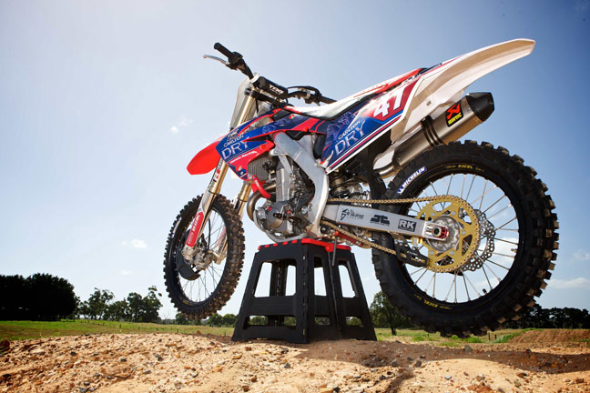Honda Racing signs new naming rights sponsor and rider for title ...