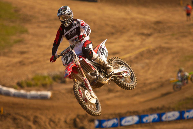 Chad Reed signs two-year partnership deal with Honda - Transmoto