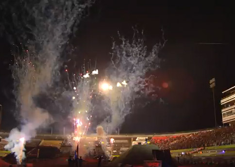 Behind the scenes at the Monster Energy Cup - Transmoto